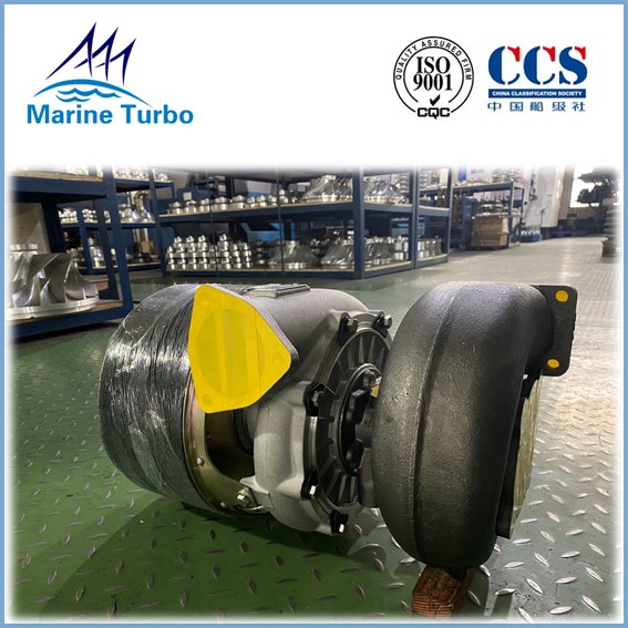 Radial Flow Type RU110 Complete Turbocharger For Diesel Engine