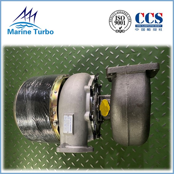 Radial Flow Type RU110 Complete Turbocharger For Diesel Engine